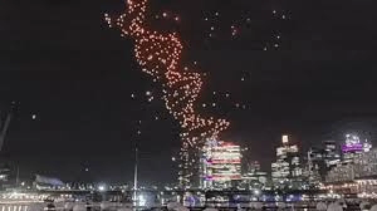Drone Show Vivid 2026 cancelled after 83 drones fall into Darling ...