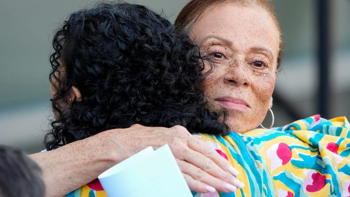 Louisville launches Muhammad Ali Day of Compassion on 10th anniversary ...