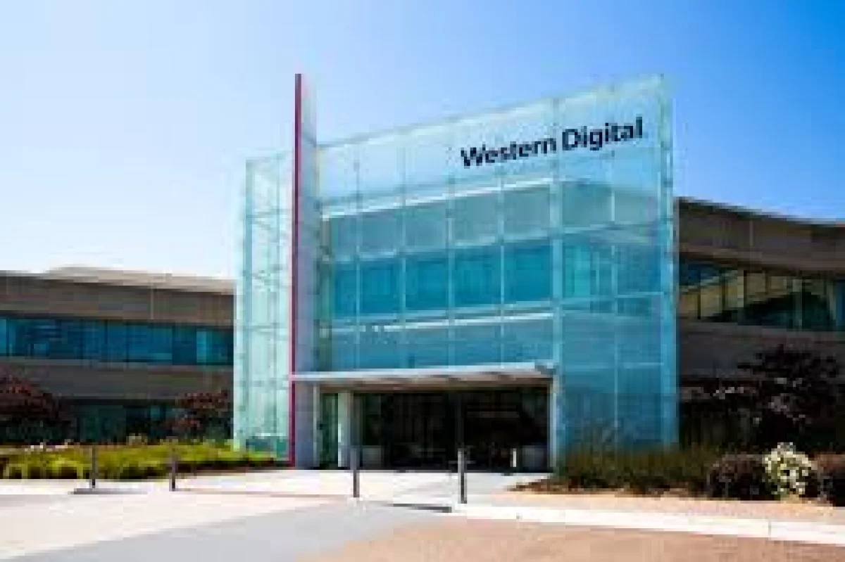 Wdc Stock hits record high after Morgan Stanley lifts target to $650 ...